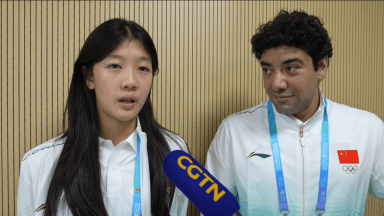 Meet 13-Year-Old Squash Prodigy Yin Ziyuan on Track for 2028 Olympics ...