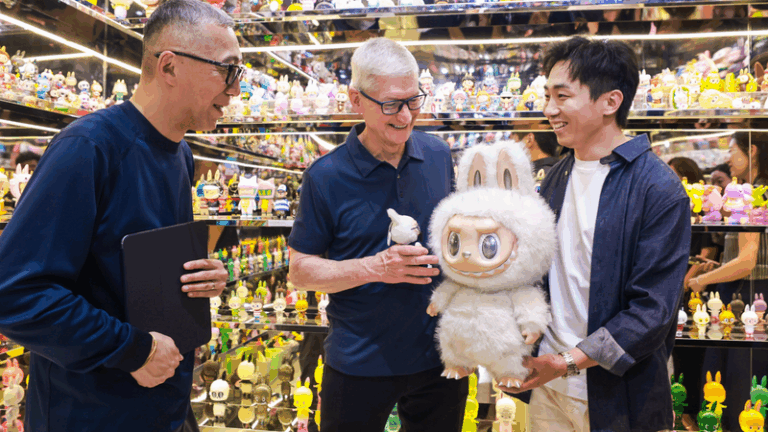 Tim Cook Visits Labubu’s 10th Anniversary Exhibit in Shanghai - My ...